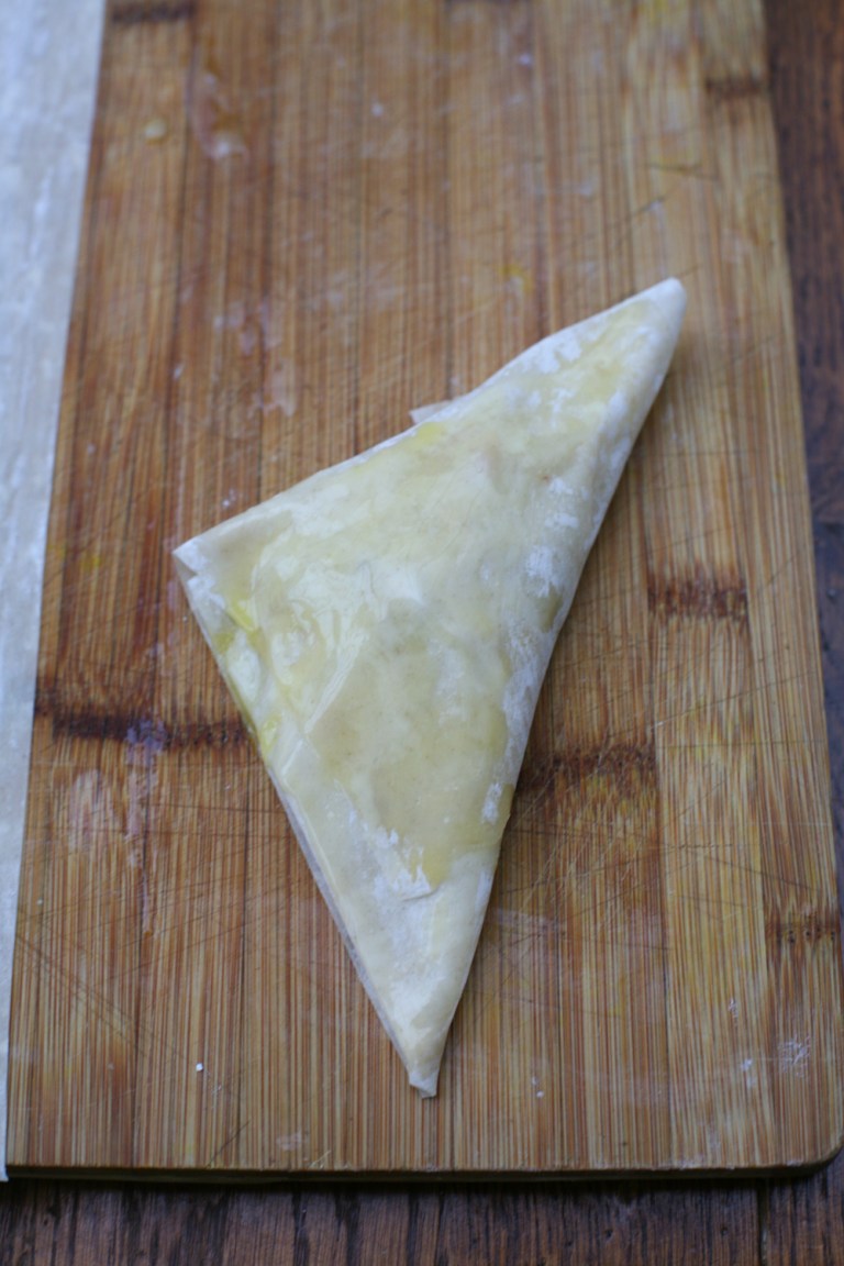 Baked Spiced Beetroot and Feta Samosas | CHILLI & MINT